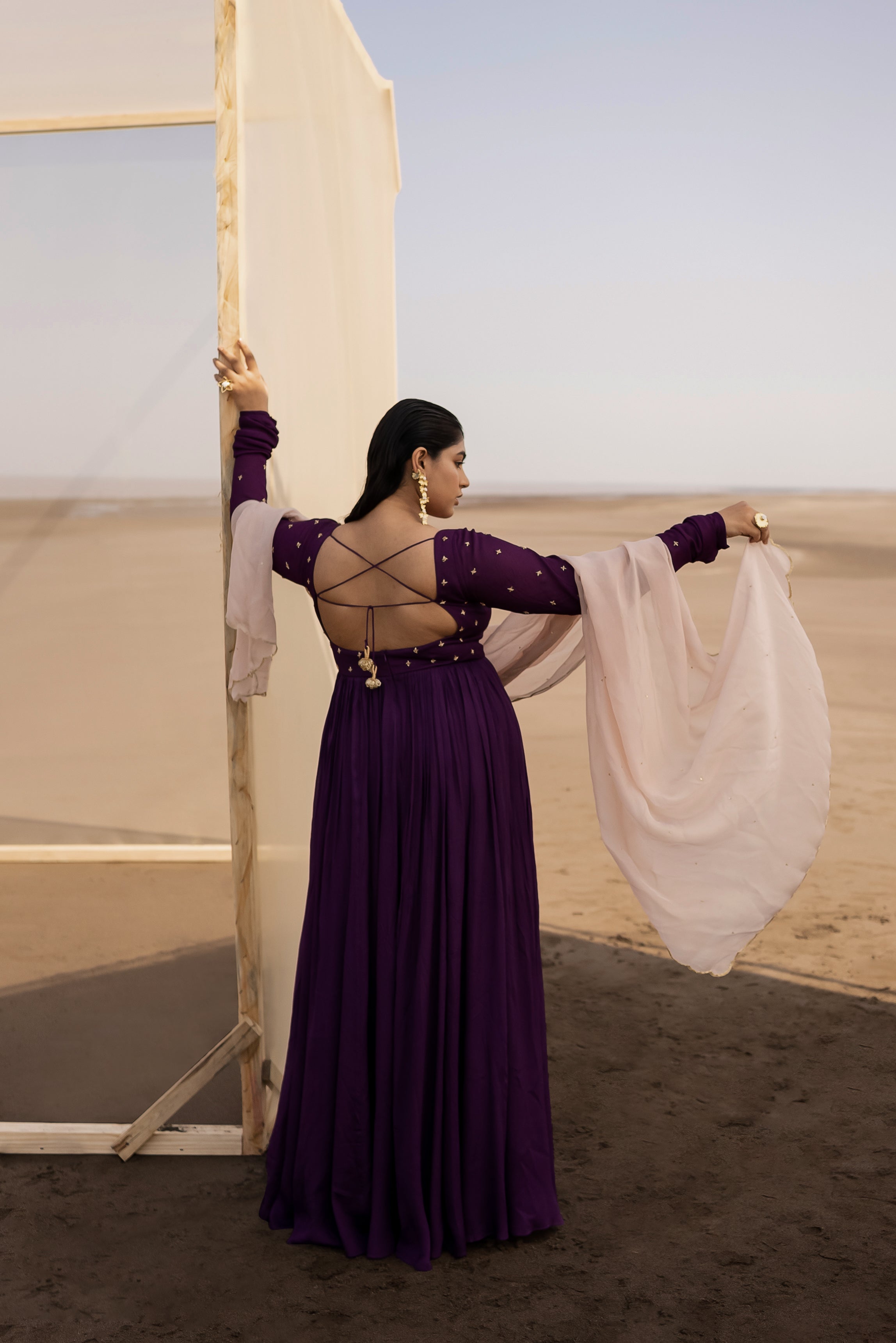 DARK PURPLE CHUDDI SLEEVES ANARKALI – Easestudio